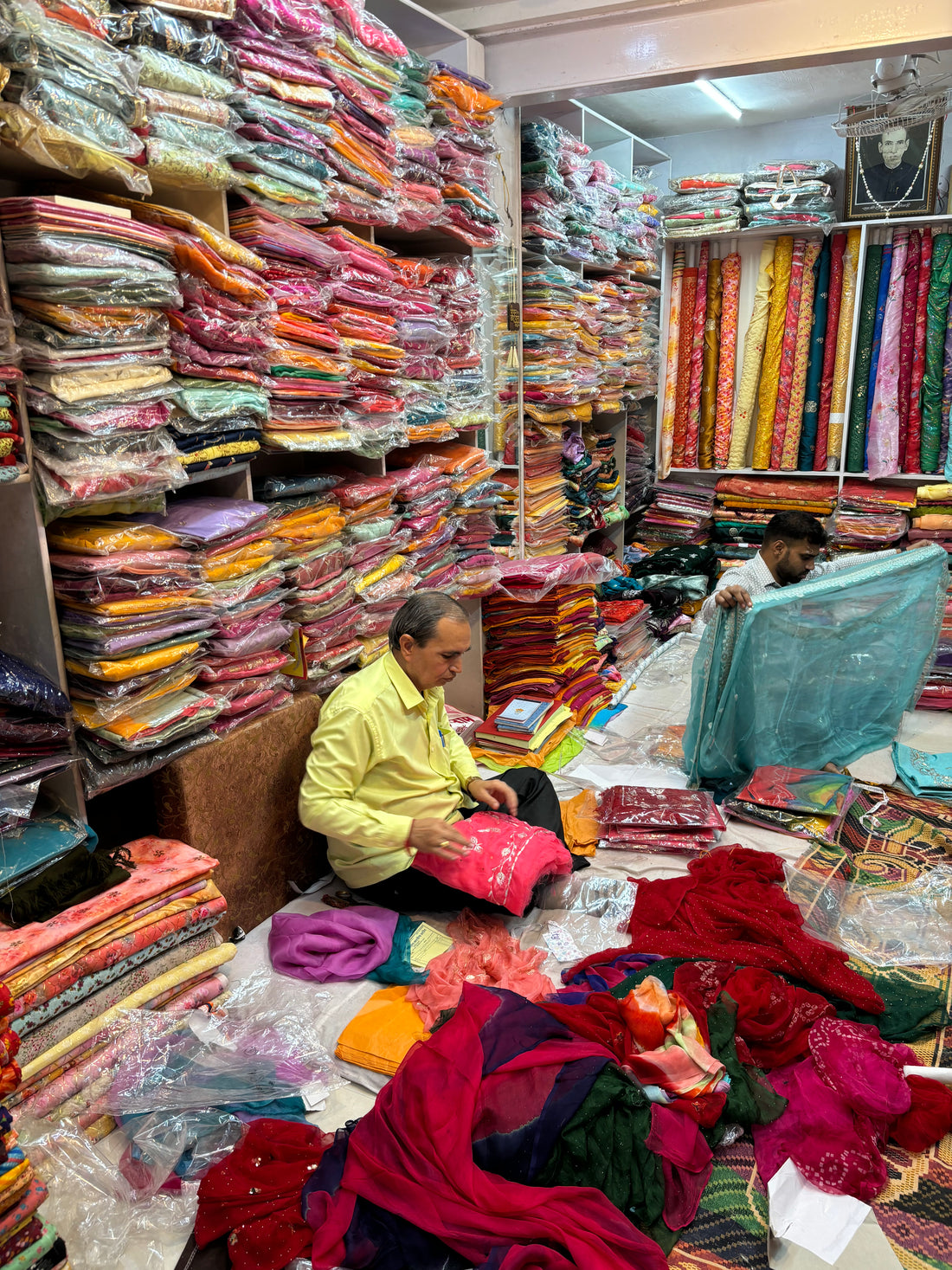 SHRI RAM CLOTH STORE